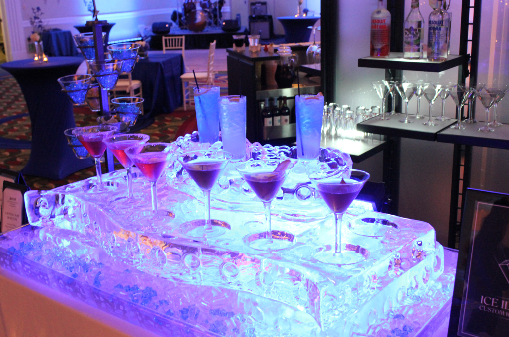 DRINK DISPLAYS - Ice Illusions